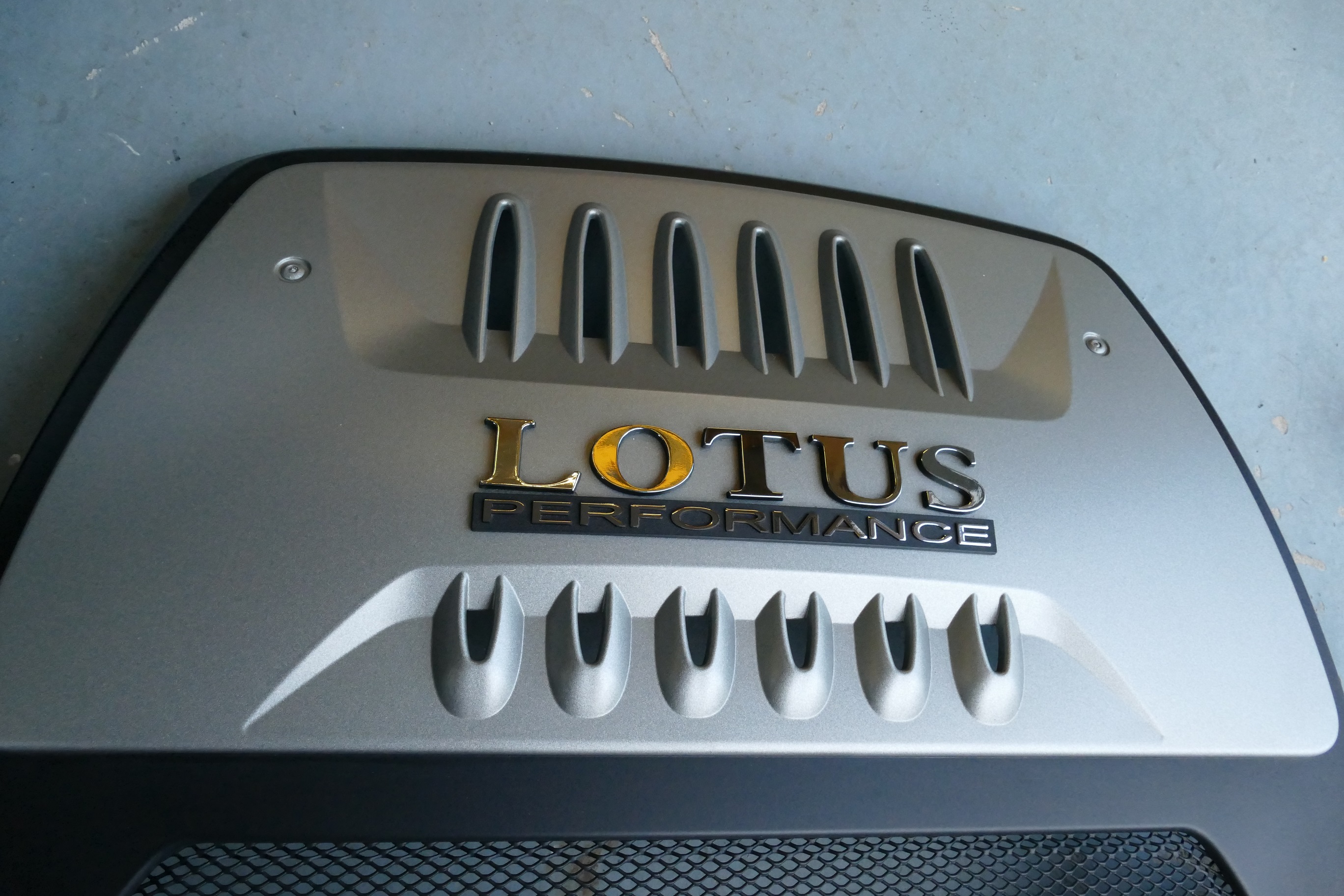 Evora engine cover upgrade - Technical Talk - Midlands Lotus Owners ...