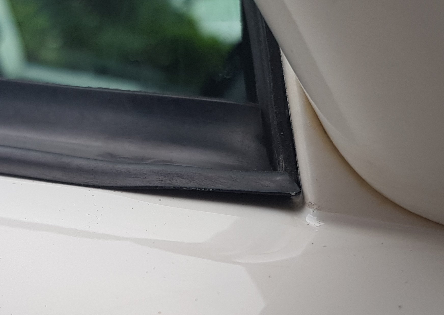 Window Rubbers - Technical Talk - Midlands Lotus Owners Club (MLOC)